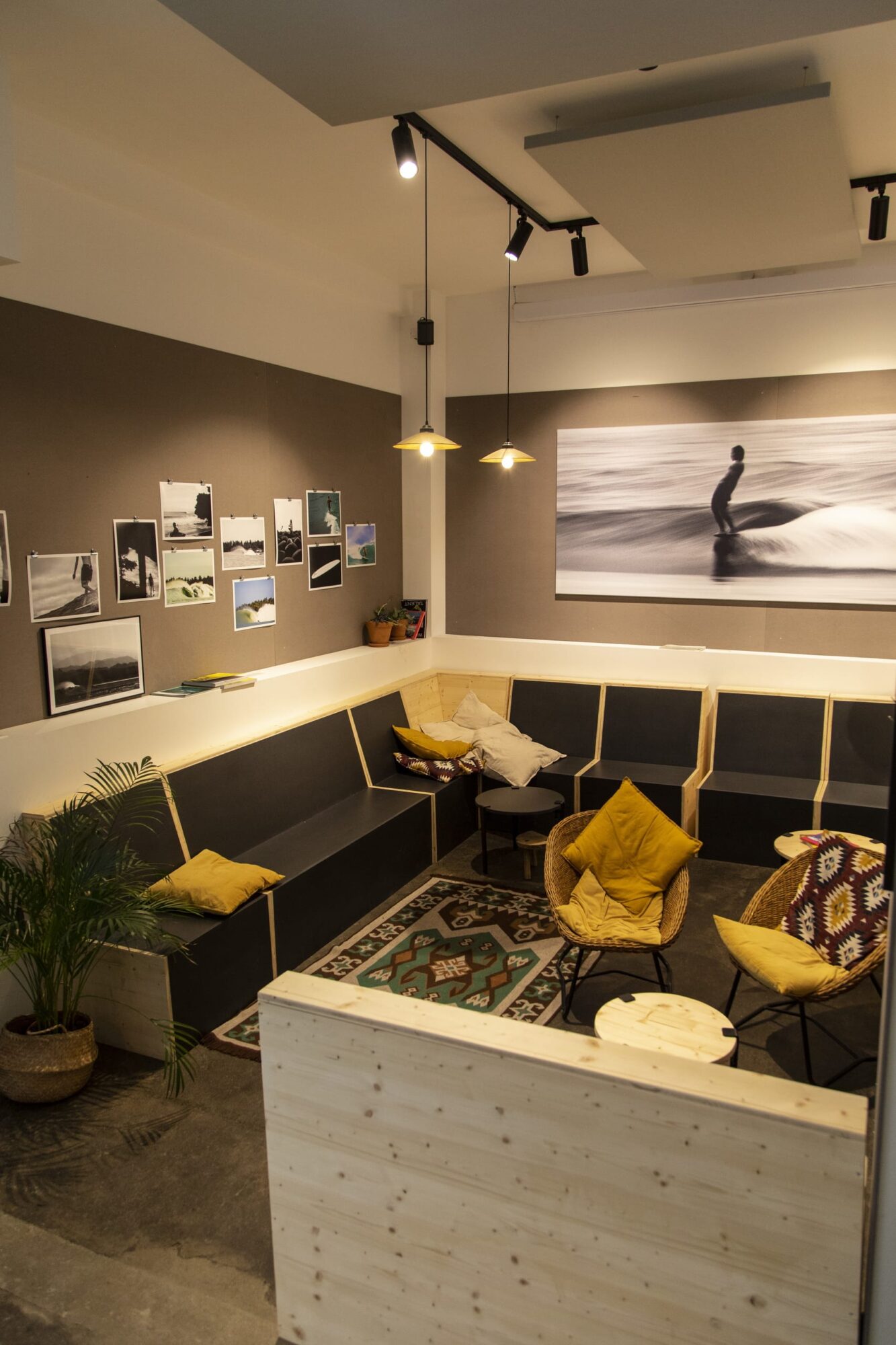 Restaurant Deus Ex Machina - Texaa.